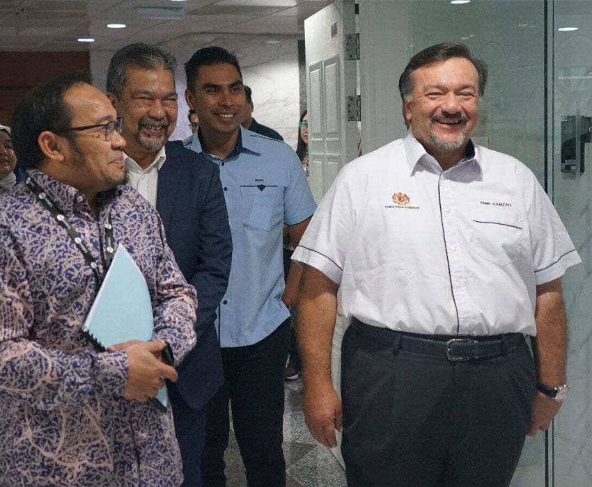Finance Minister II Visit to Labuan FSA Office - Gallery | Labuan FSA